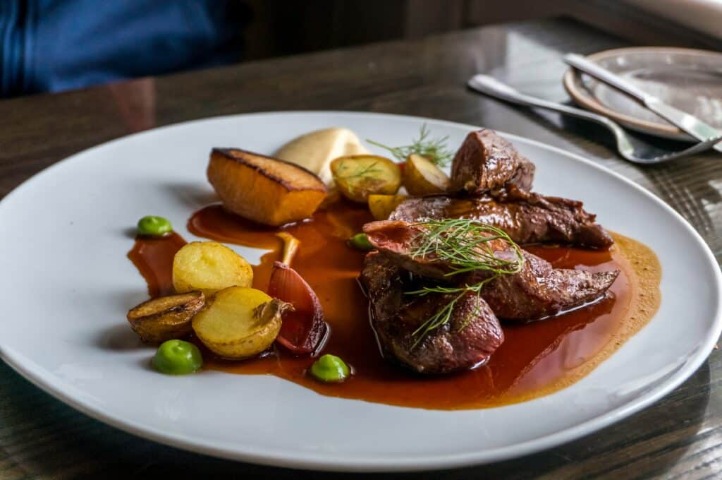 Cooking vs. Eating Out: How to Eat Cheaply in Iceland